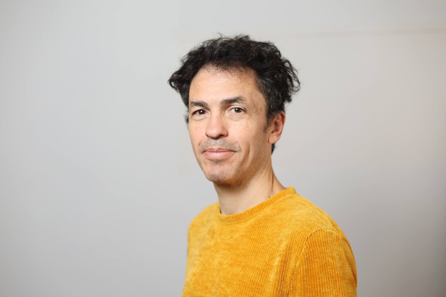 Alejandro Saenz – Presente Continuo Org