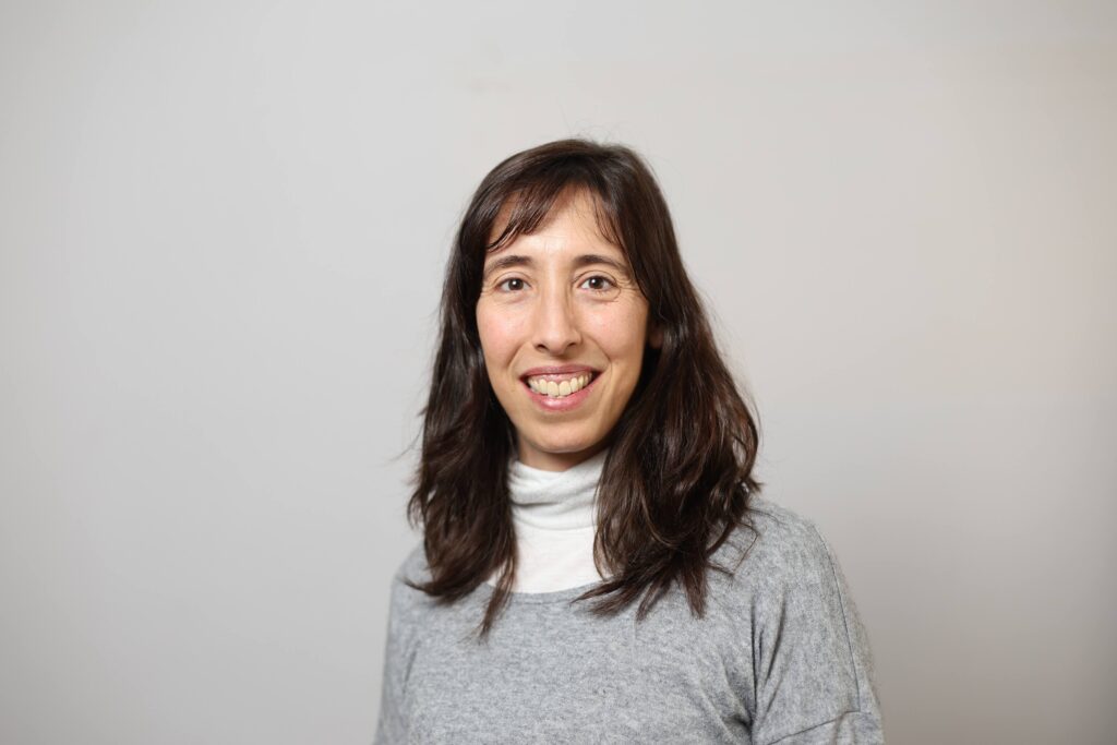 María Laura Gómez – Presente Continuo Org