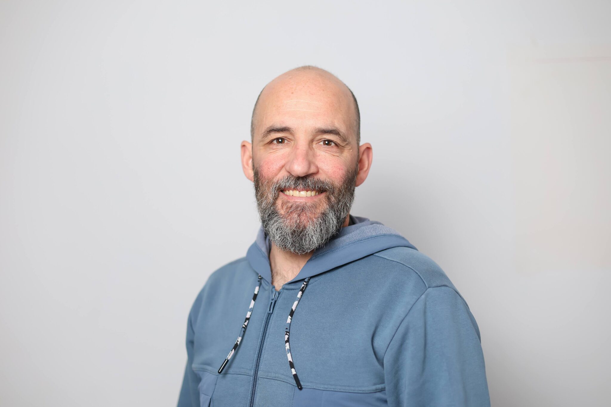 Sebastián Bustingorry – Programa Presente Continuo